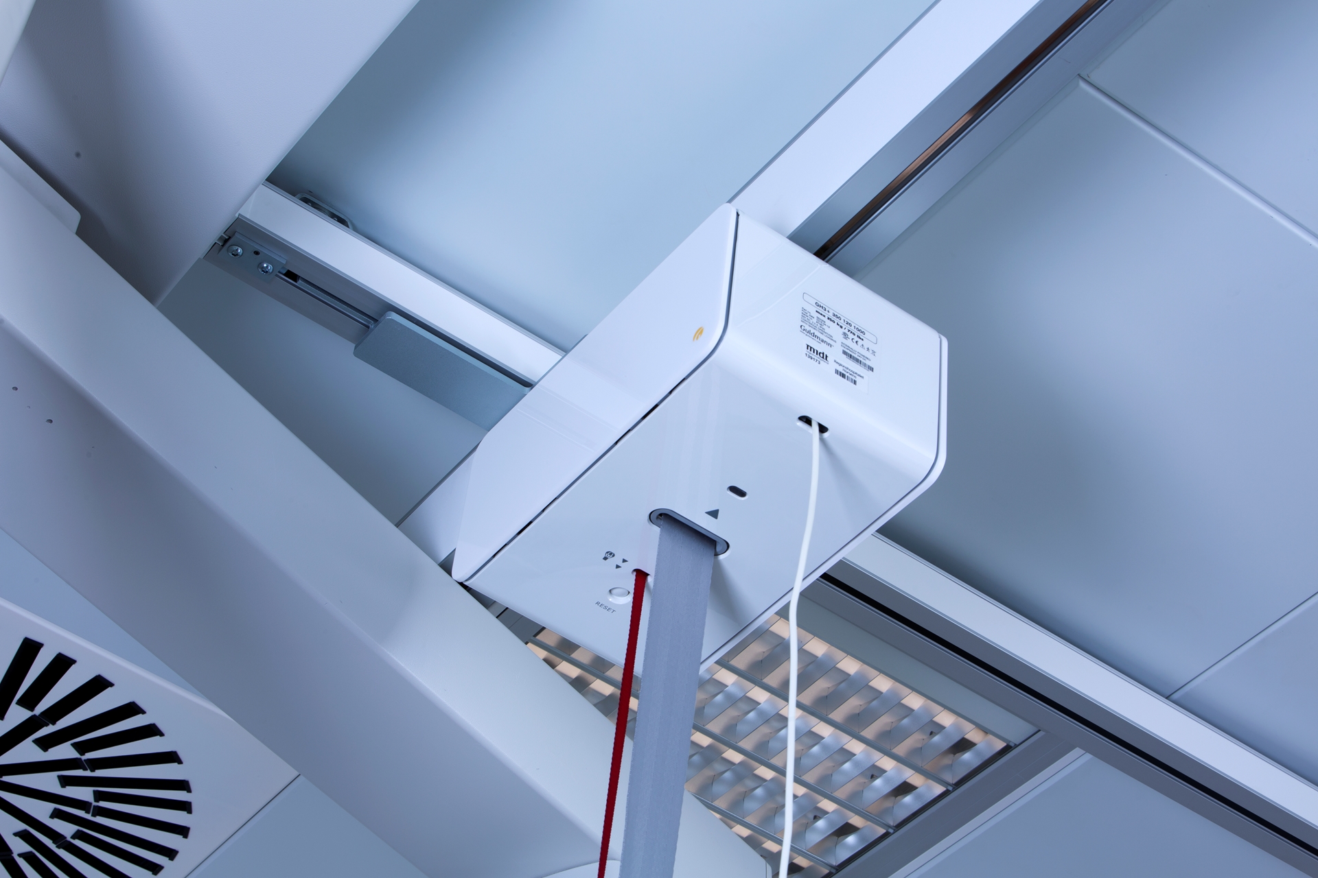 Stropní zvedací systém GH3 Plus